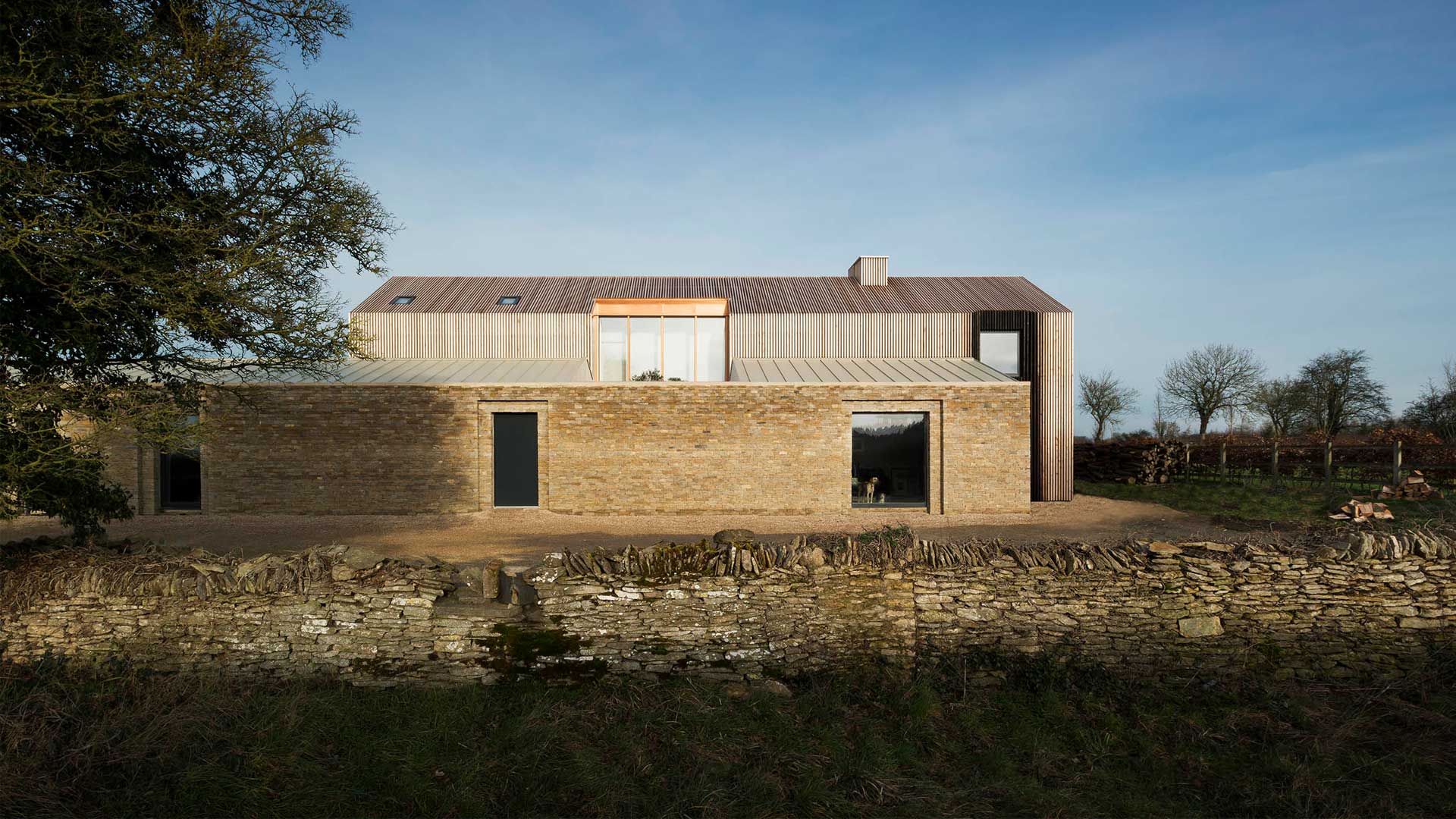 LONG HOUSE | ek magazine | Architectural Publications
