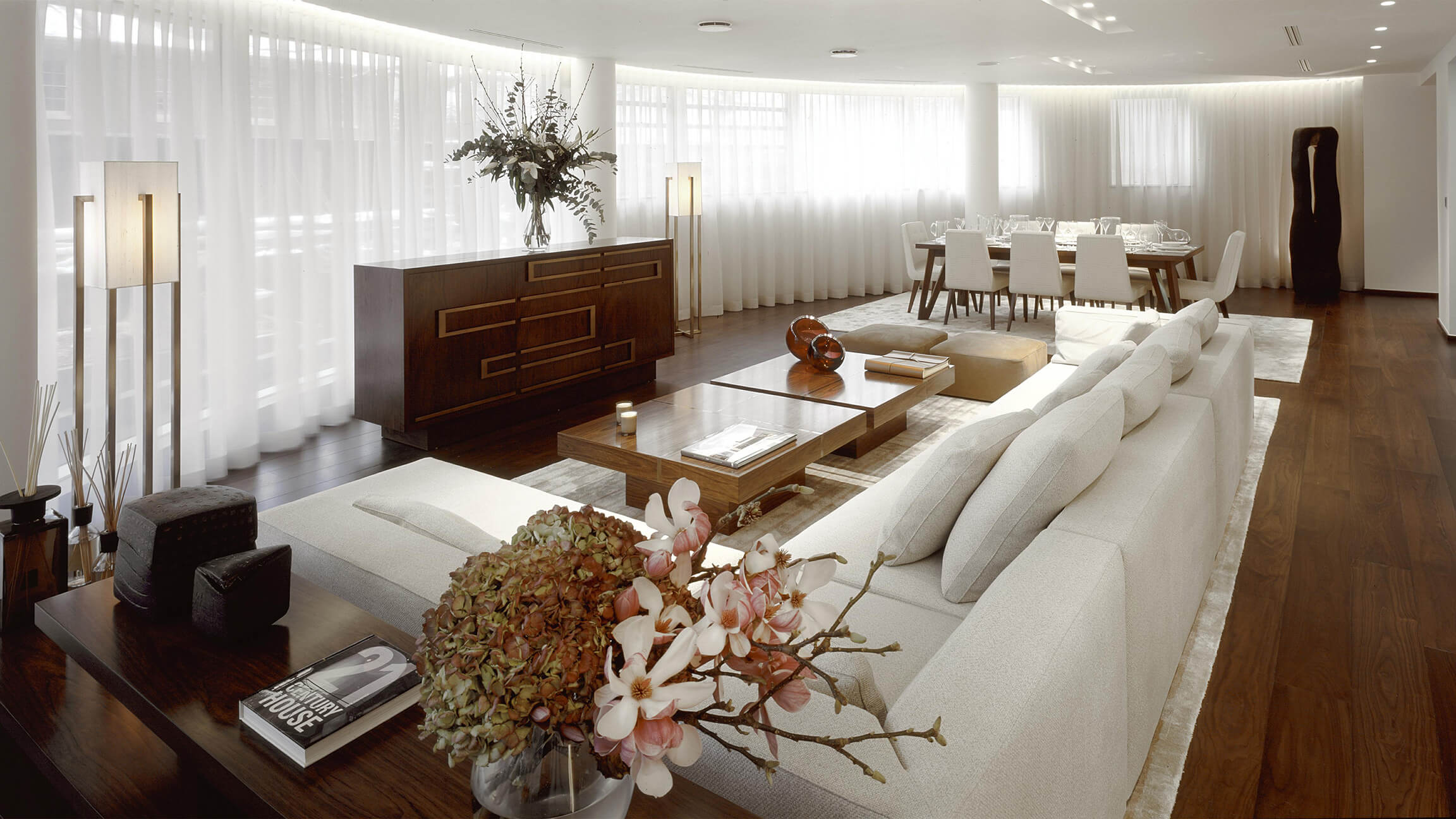 Atrium apartment - ek magazine | Architectural Publications